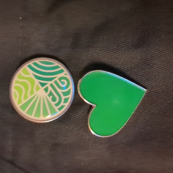 Starbucks | Accents | Starbucks Green Heart Pin | Poshmark